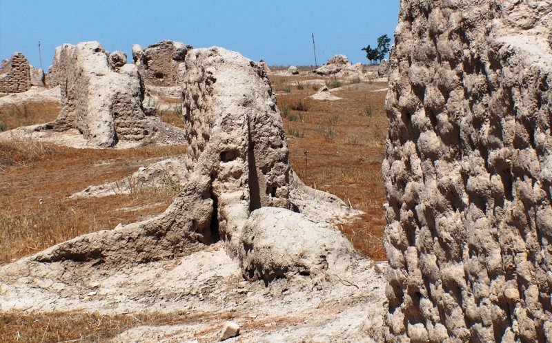 Excursion to Abiverd ancient town